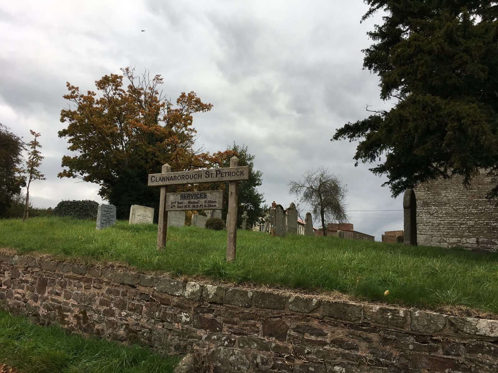 Lydford Castle Graveyard - Morbid Planet